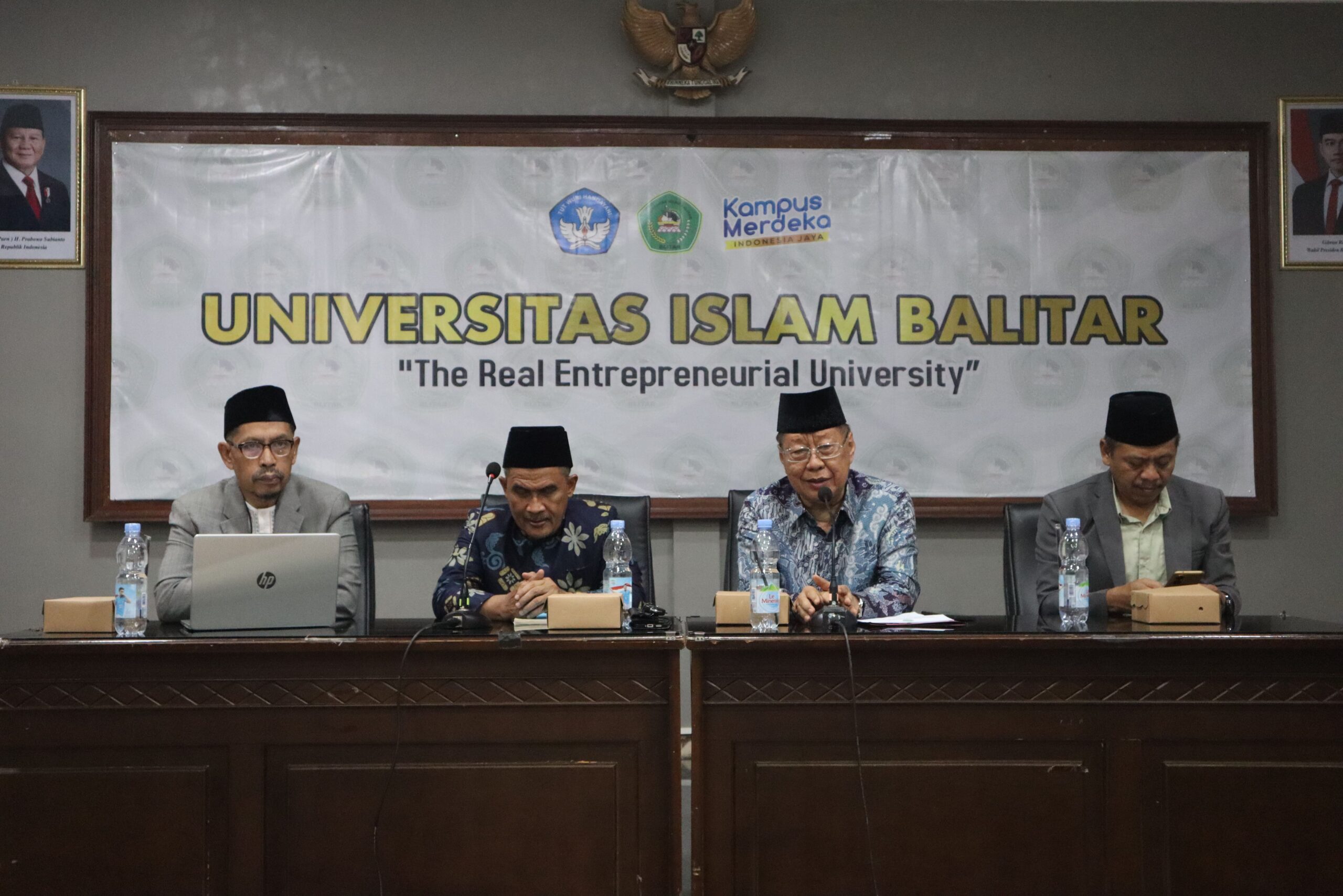 Membangun Karakter Tendik dan Kependidikan Berbasis Nilai- Nilai ...